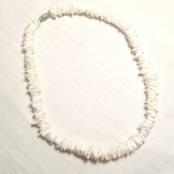 Jewelry | Vintage White Sea Shell Necklace | Poshmark
